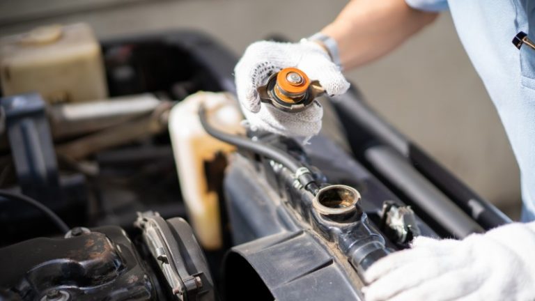 Why No Coolant In Radiator But Reservoir Tank Is Full? – Rx Mechanic