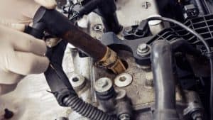 How to Clean Spark Plug Hole – Step by Step Guide – Rx Mechanic