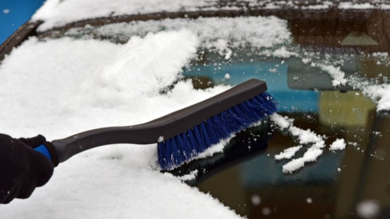 How to Defrost Windshield Without Heat? | Rx Mechanic