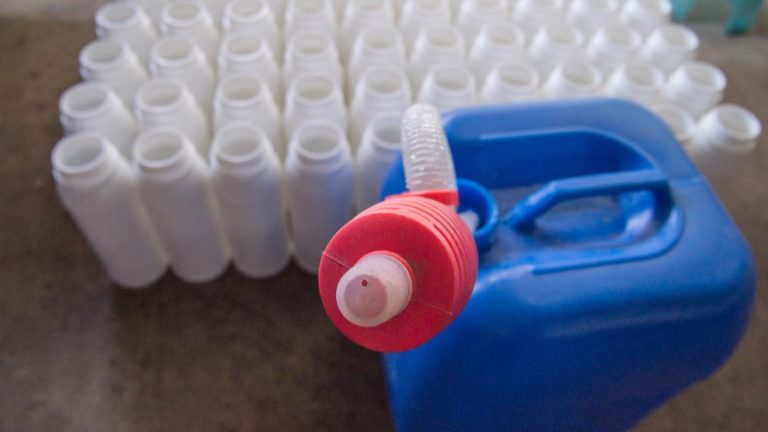 How to Siphon Gas in Emergency: A Step by Step Guide | Rx Mechanic