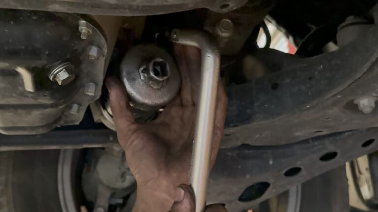 How Tight Should An Oil Filter Be? – Rx Mechanic