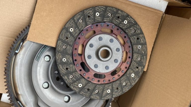 Ceramic Vs. Organic Clutch – Which One is Better for You – Rx Mechanic