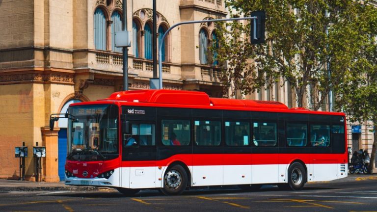 Best Electric Bus Reviews: Top 7 Electric Buses for 2025 | Rx Mechanic