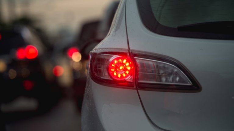 Tail Light vs. Brake Light: What’s The Difference? – Rx Mechanic