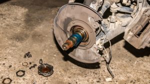 Causes, Symptoms, & How To Fix Axle Seal Leak – Rx Mechanic