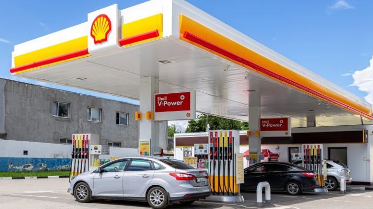 Mobil Vs. Shell Gas: Which One to Go for in 2025 | Rx Mechanic