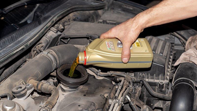 How Long To Let Engine Cool Before Adding Oil? – Rx Mechanic