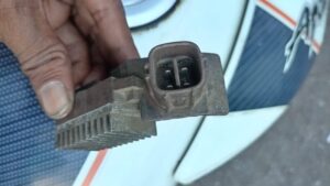 Bad Voltage Regulator Symptoms, Causes & Fixes – Complete Guide | Rx ...